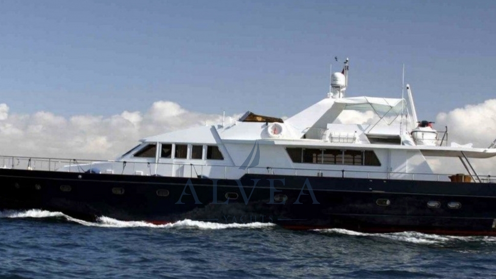 Alvea Yachts - Admiral 27 Flybridge